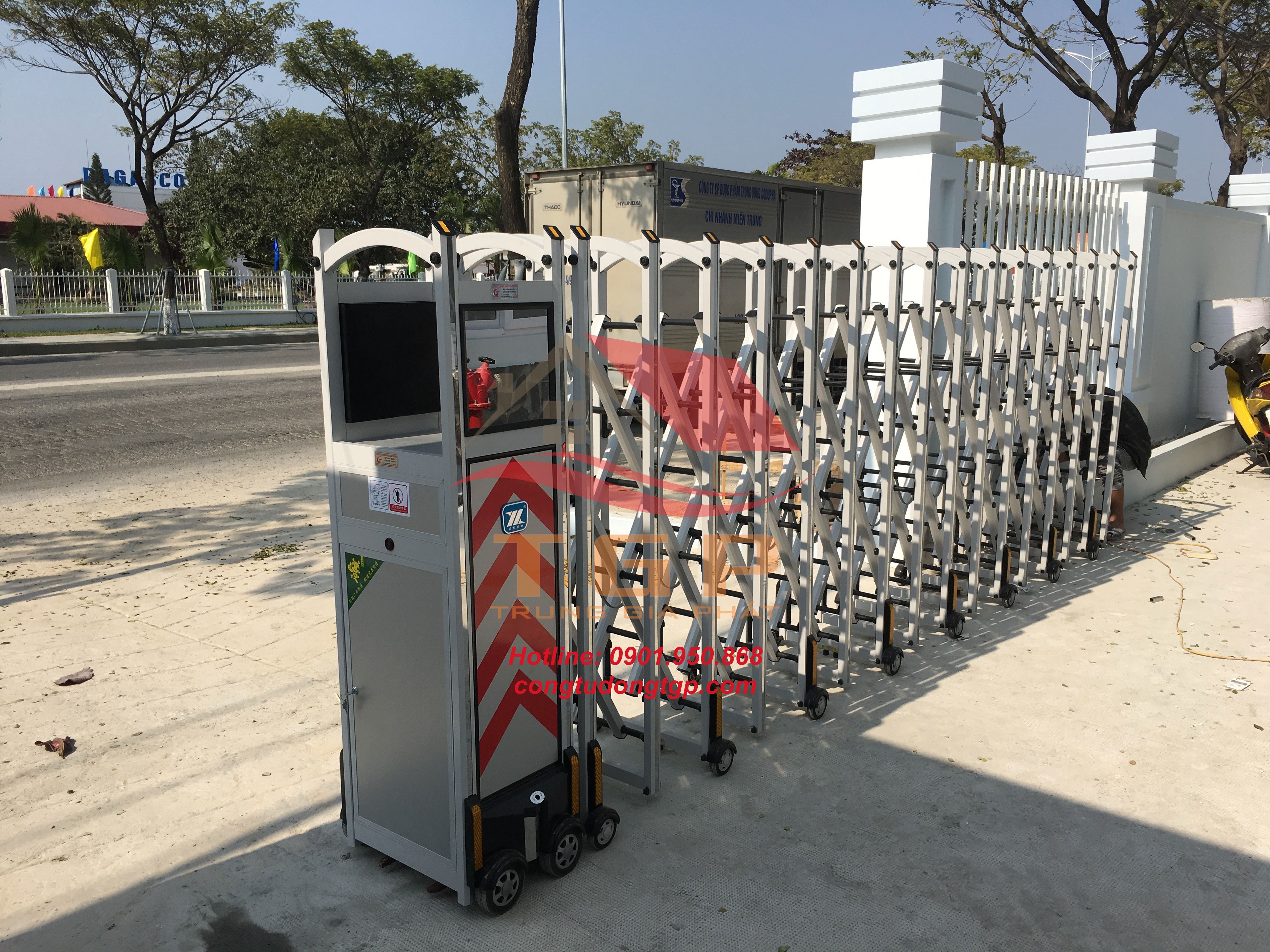 Công ty Cổ phần Dược phẩm Trung ương Codupha Miền Trung – Cửa Cổng Xếp ...